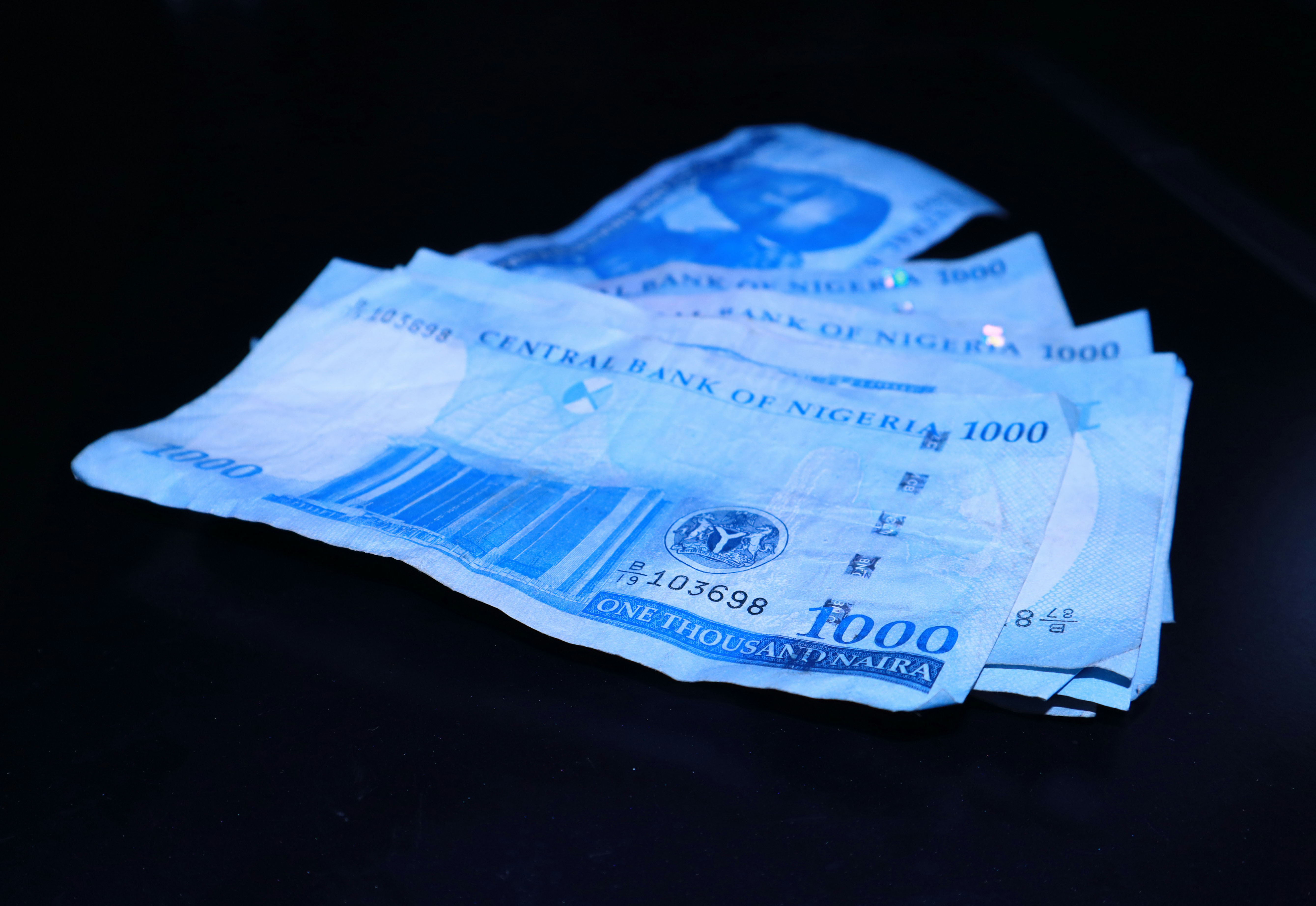 Introduction to Fluorescent Powders: Different Types and Application Areas